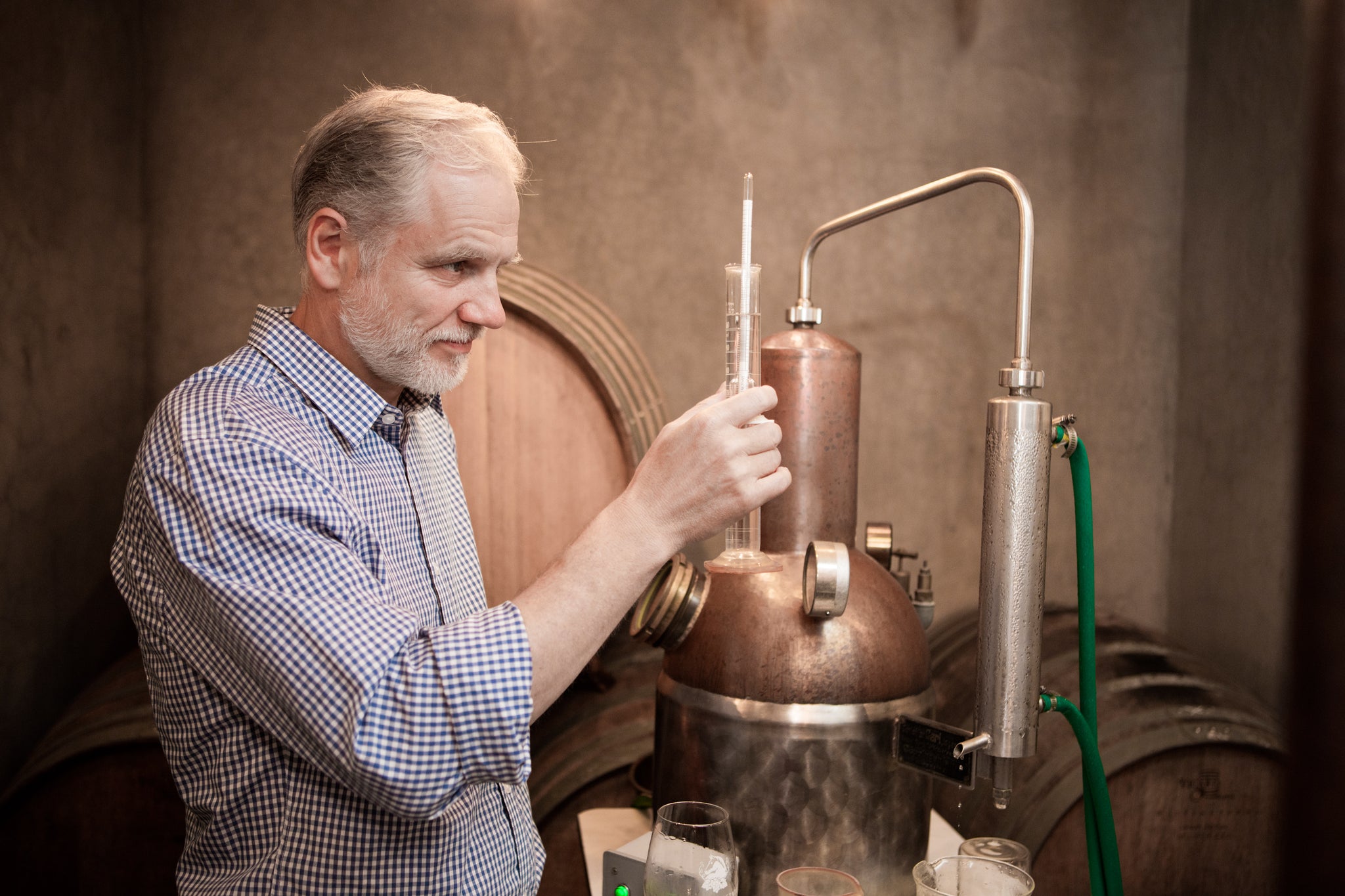 Wine Spectator: Roman Roth Extends Rosé Season with Gin